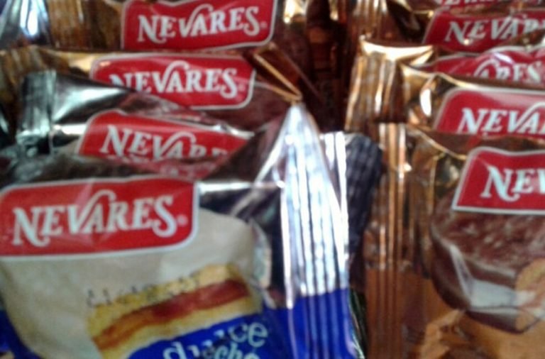 Alfajores, galletitas, turrones y budines Nevares, fueron prohibidos ...